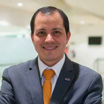 Dr. Héctor X. Ramírez